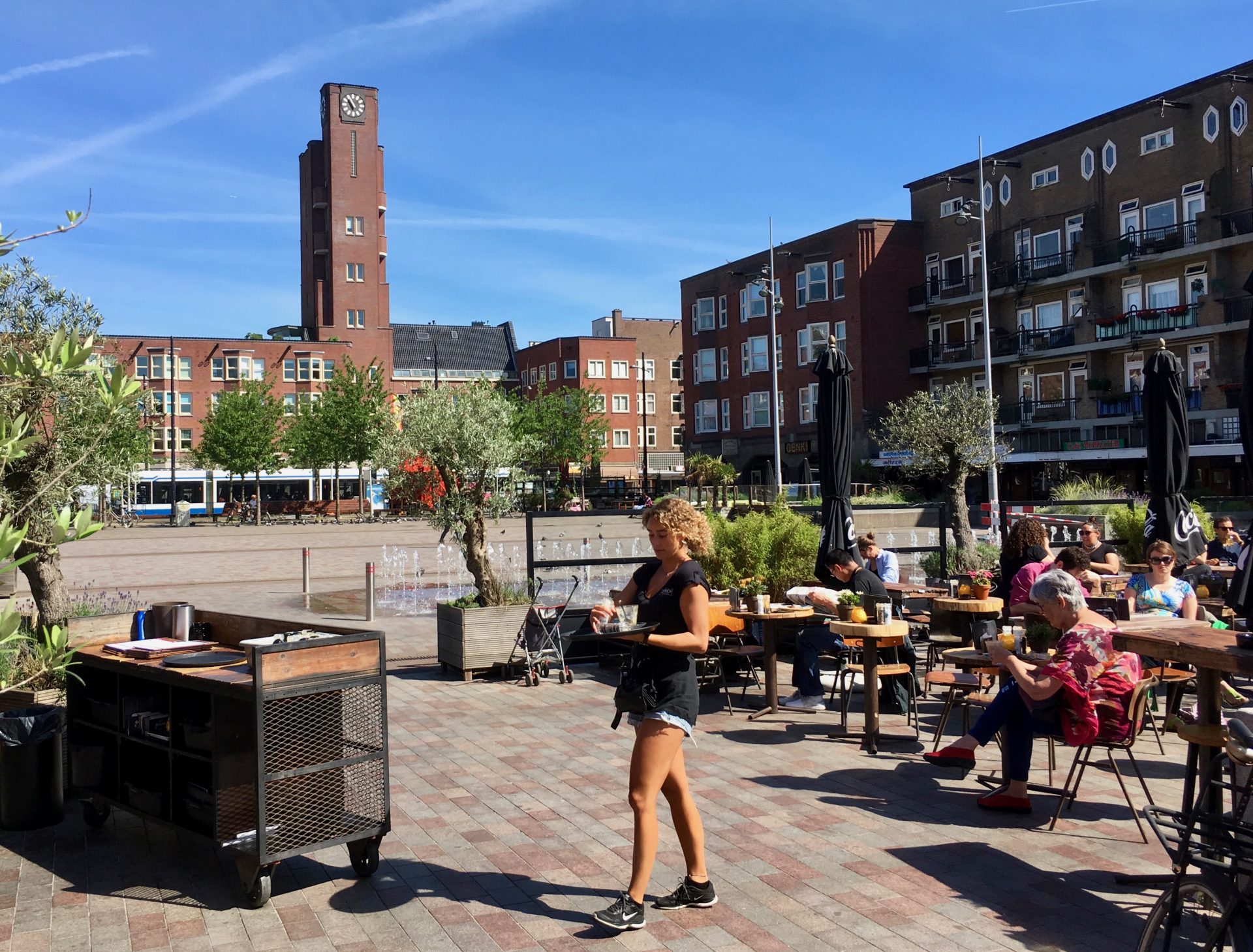 Het wordt 25 graden, waar ga jij op een terrasje zitten? - Nieuws - De ...