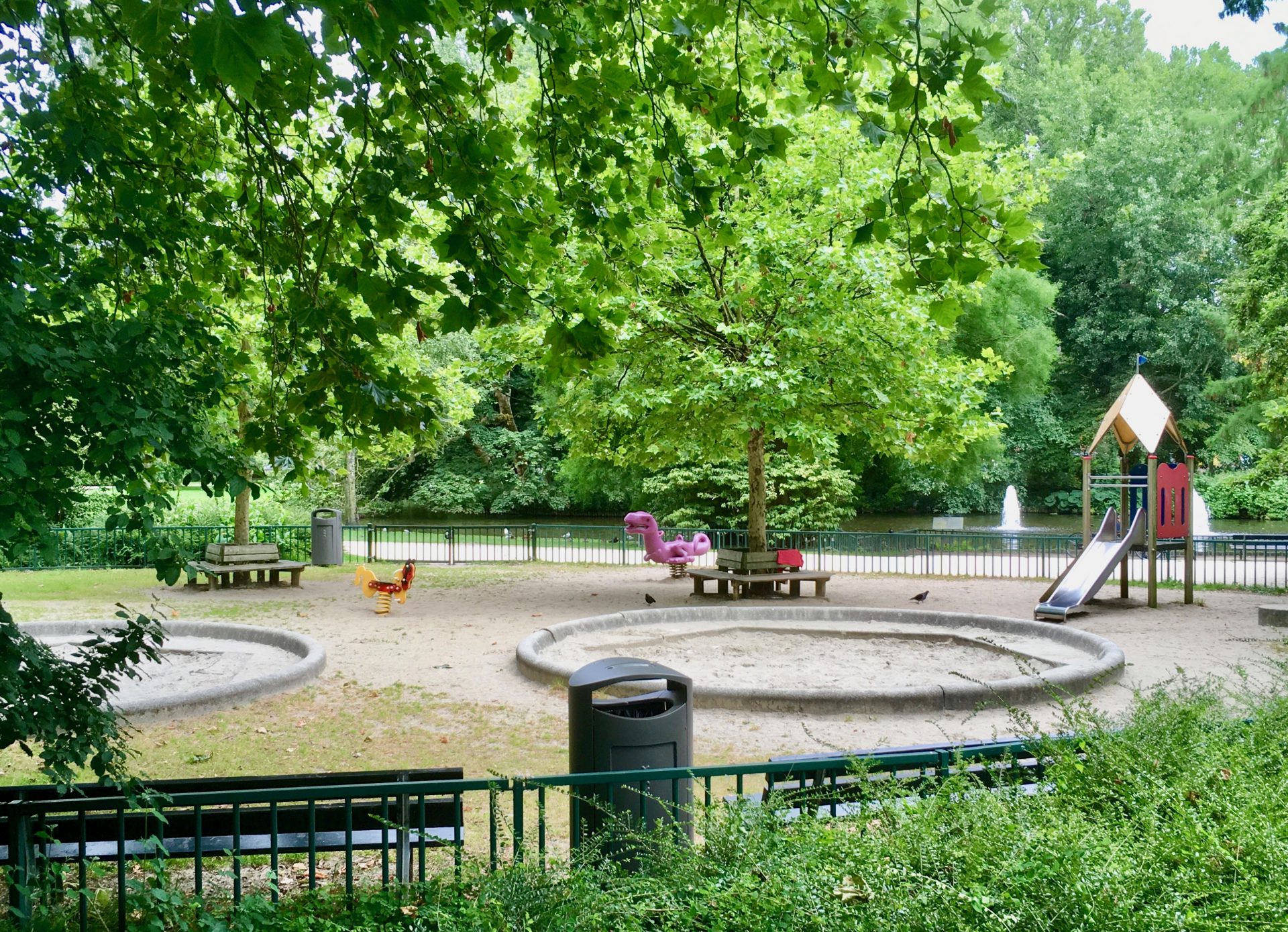 Opknapbeurt voor speeltuin in Westerpark - Nieuws - De Westkrant