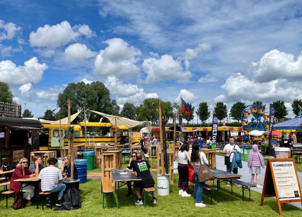 Foodtrucks in het Westerpark zijn er klaar voor - Eten & Drinken - De ...